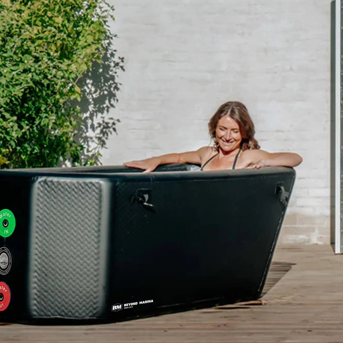 Buy Marina Slanted Edge Cold Plunge Tub for Recovery – BEYOND MARINA